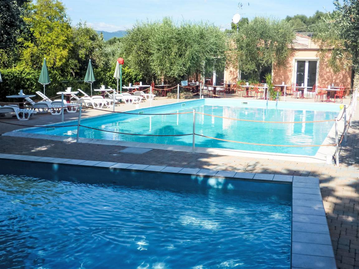 40 M² Apartment ∙ 1 Bedroom ∙ 4 Guests - Imperia