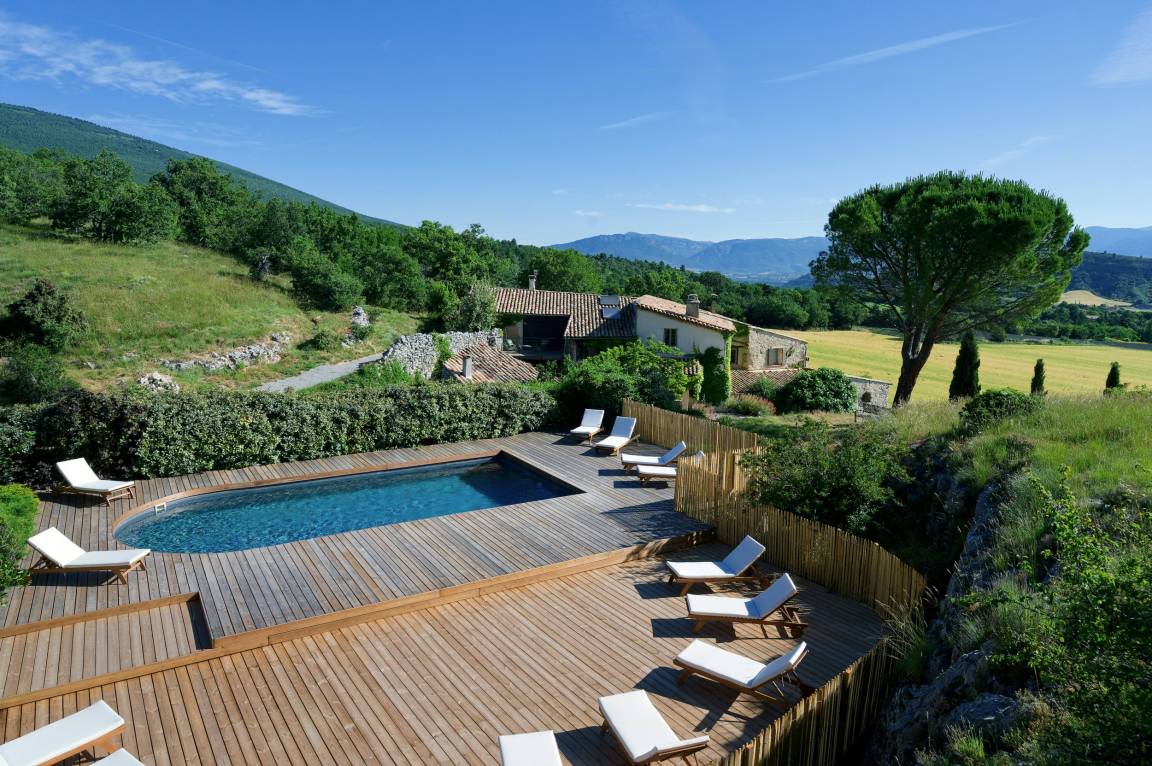 880 M² Maison De Vacances ∙ 12 Chambres ∙ 27 Personnes - Alpes-de-Haute-Provence
