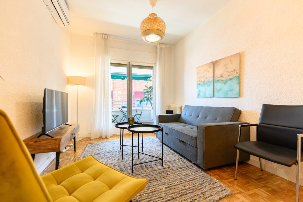 96 M² Apartamento ∙ 3 Habitaciones ∙ 8 Huéspedes - Municipality of Alcobendas