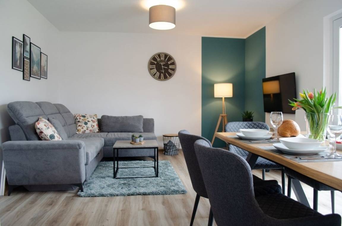 79 M² Ferienwohnung ∙ 2 Schlafzimmer ∙ 5 Gäste - Apen