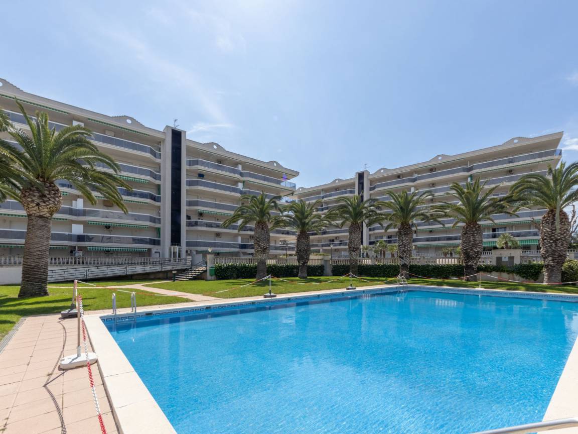 65 M² Apartment ∙ 2 Bedrooms ∙ 6 Guests - Salou
