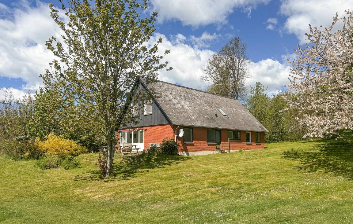 274 M² Ferienhaus ∙ 7 Schlafzimmer ∙ 17 Gäste - Bornholm
