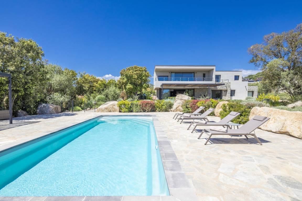 280 M² Villa ∙ 6 Chambres ∙ 12 Personnes - Porto-Vecchio