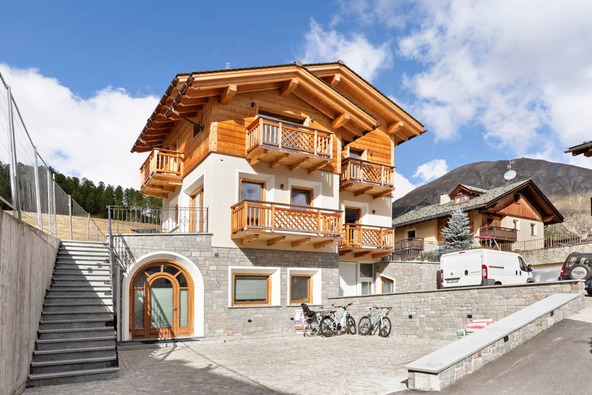 65 M² Appartamento Vacanza ∙ 2 Camere Da Letto ∙ 5 Ospiti - Livigno