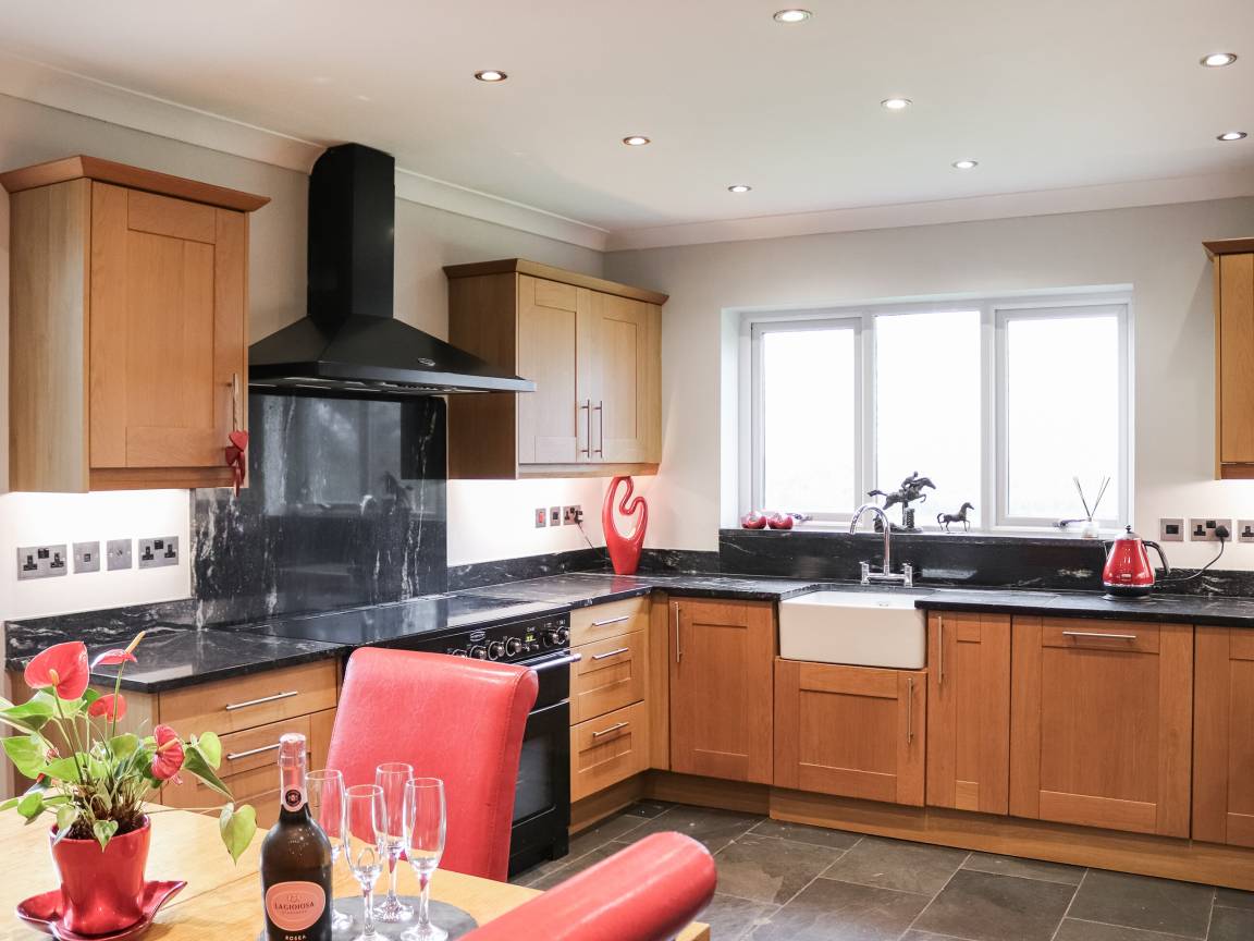 Cottage ∙ 4 Bedrooms ∙ 8 Guests - Anglesey