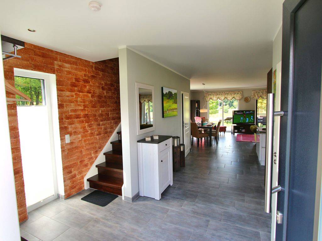 135 M² Ferienhaus ∙ 3 Schlafzimmer ∙ 6 Gäste - Mecklenburgische Seenplatte