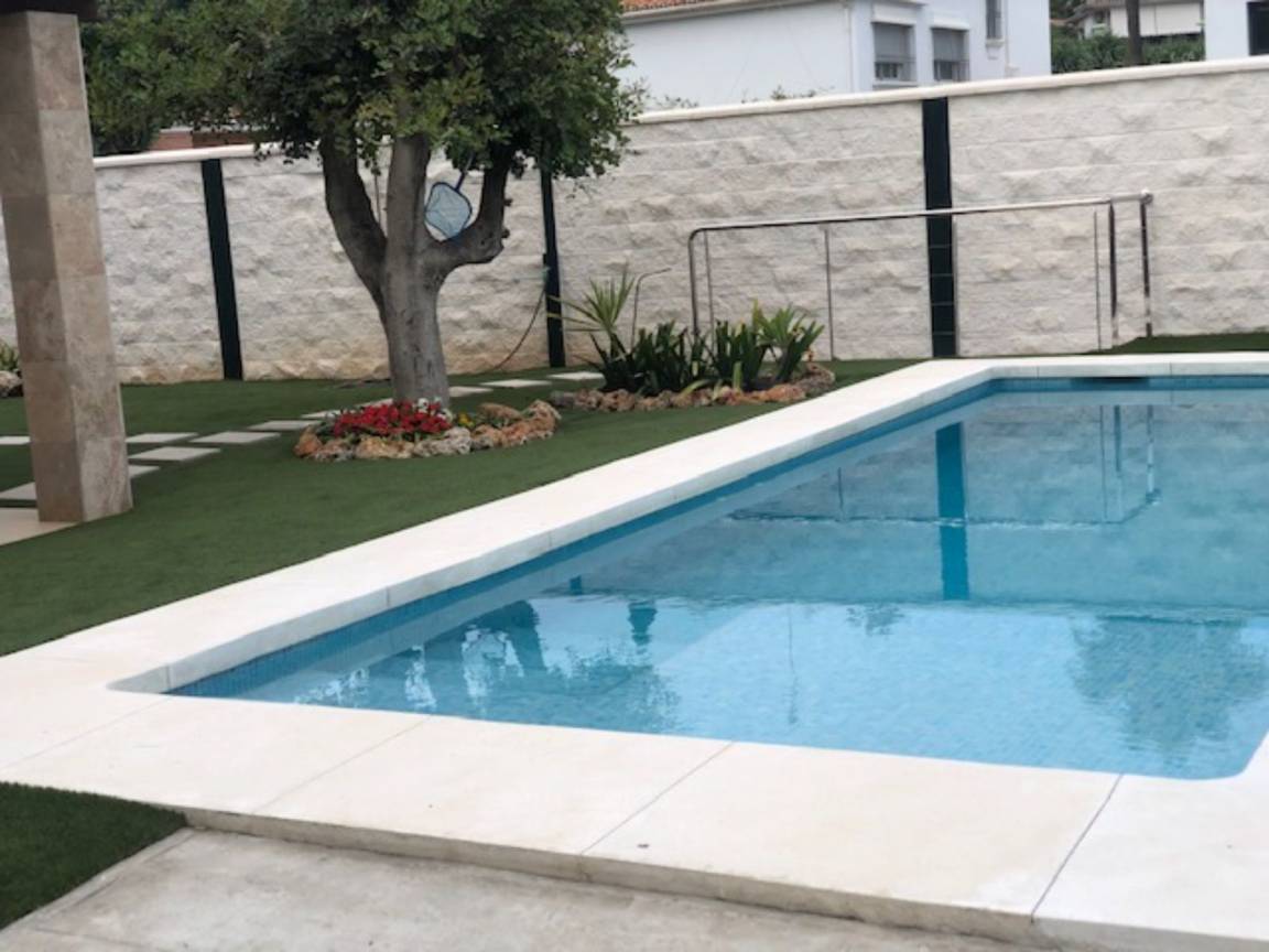 150 M² Ferienhaus ∙ 4 Schlafzimmer ∙ 8 Gäste - Málaga