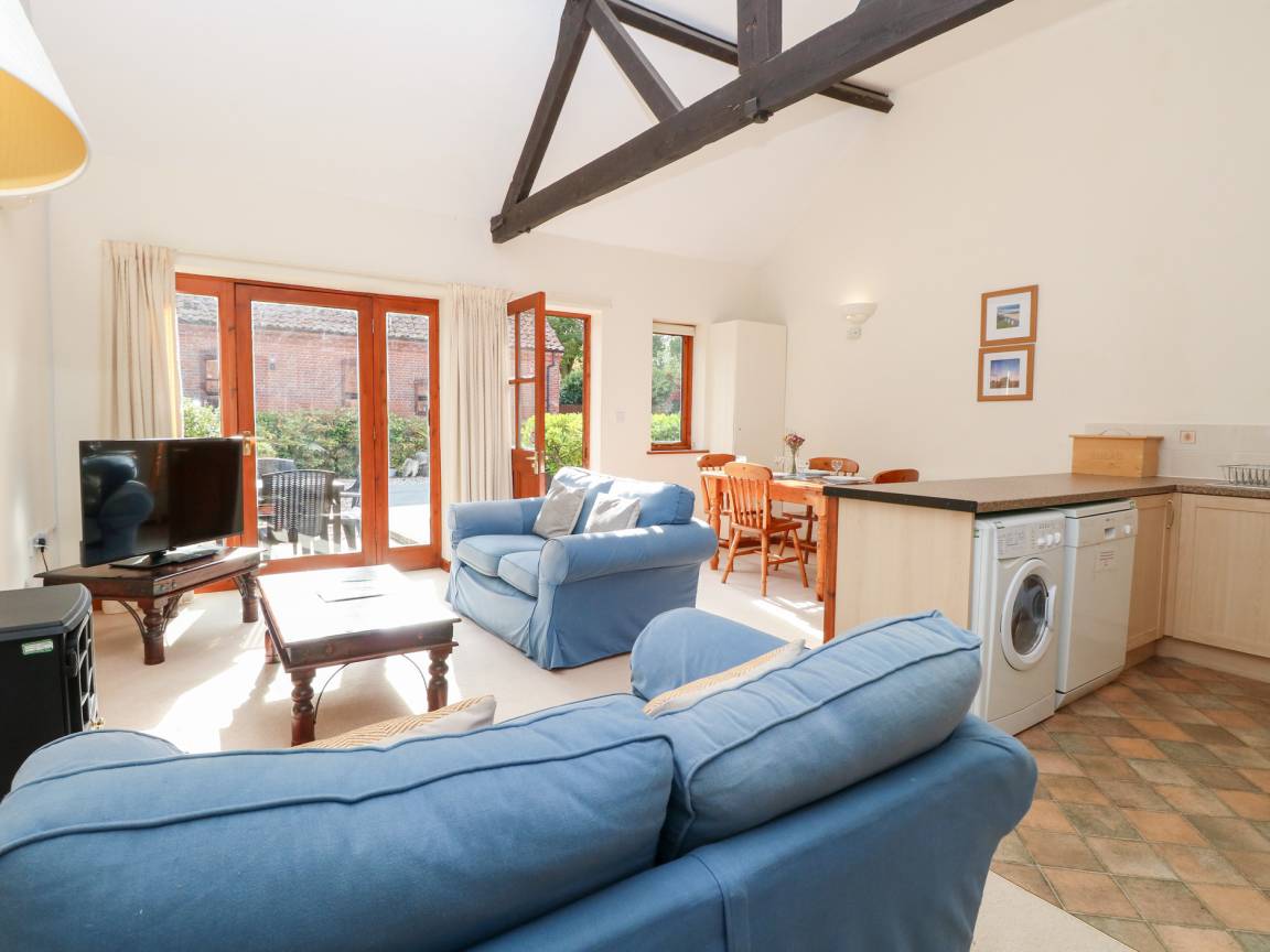 Cottage ∙ 2 Bedrooms ∙ 4 Guests - Fakenham