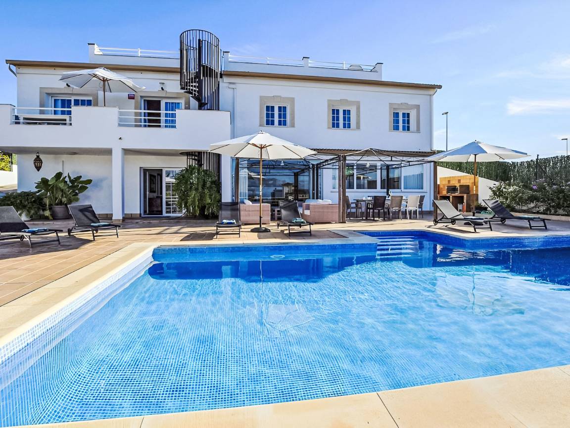 260 M² Casa ∙ 5 Habitaciones ∙ 8 Huéspedes - El Arenal