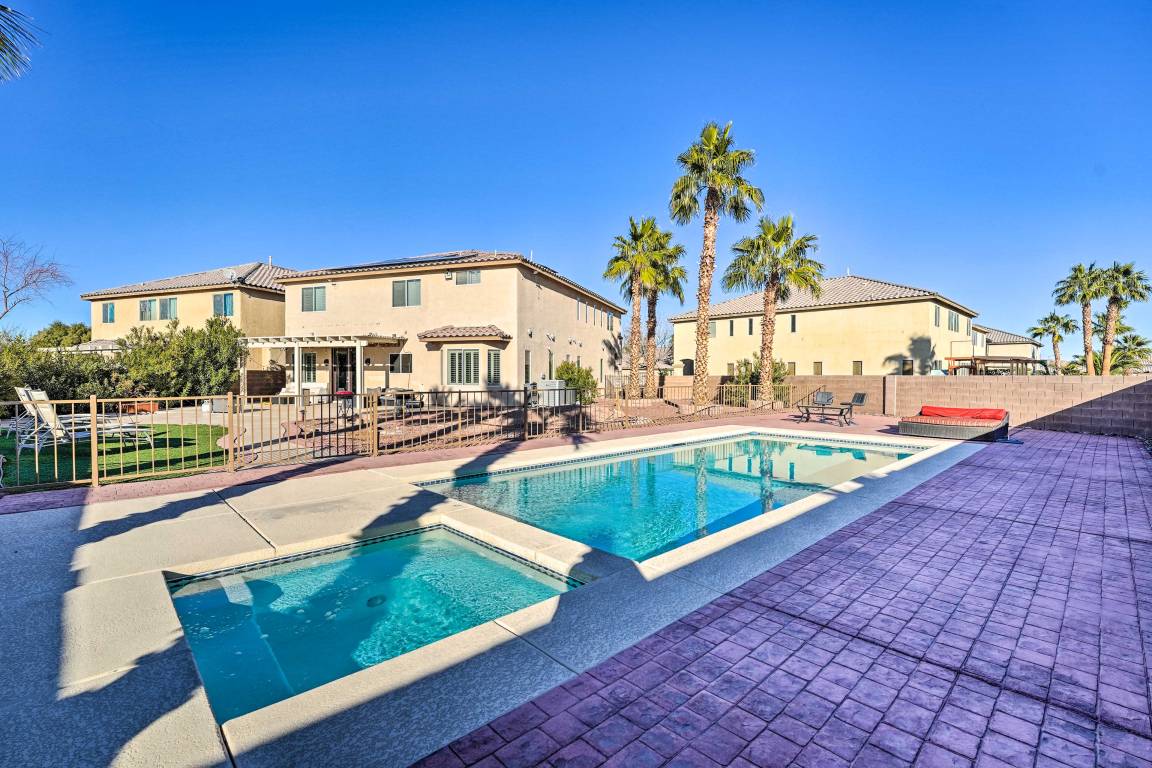 349 M² House ∙ 4 Bedrooms ∙ 10 Guests - Henderson, NV