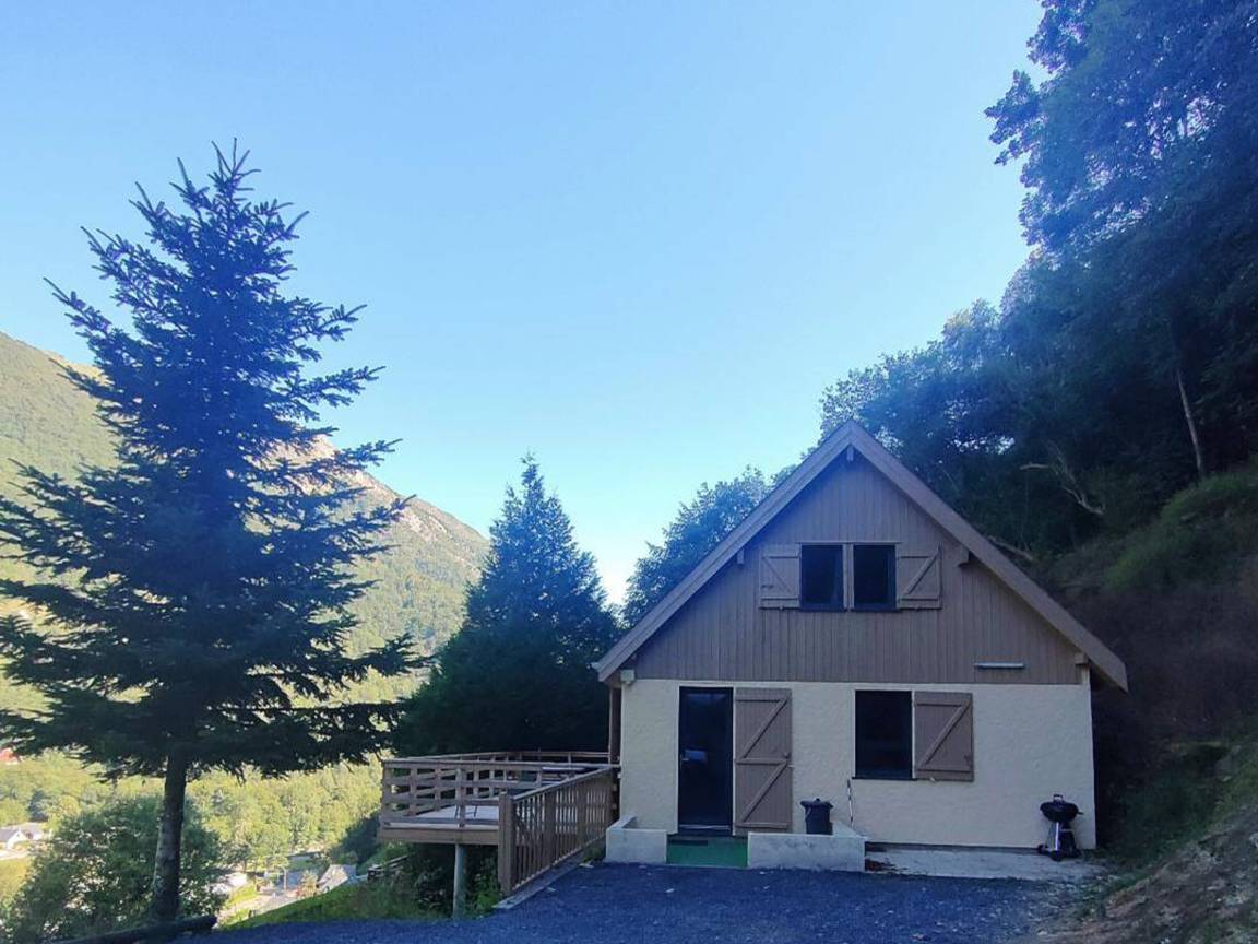 80 M² Chalet ∙ 4 Chambres ∙ 8 Personnes - Cauterets