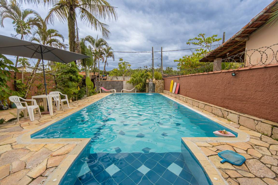 220 M² Casa ∙ 4 Quartos ∙ 15 Hóspedes - Bertioga