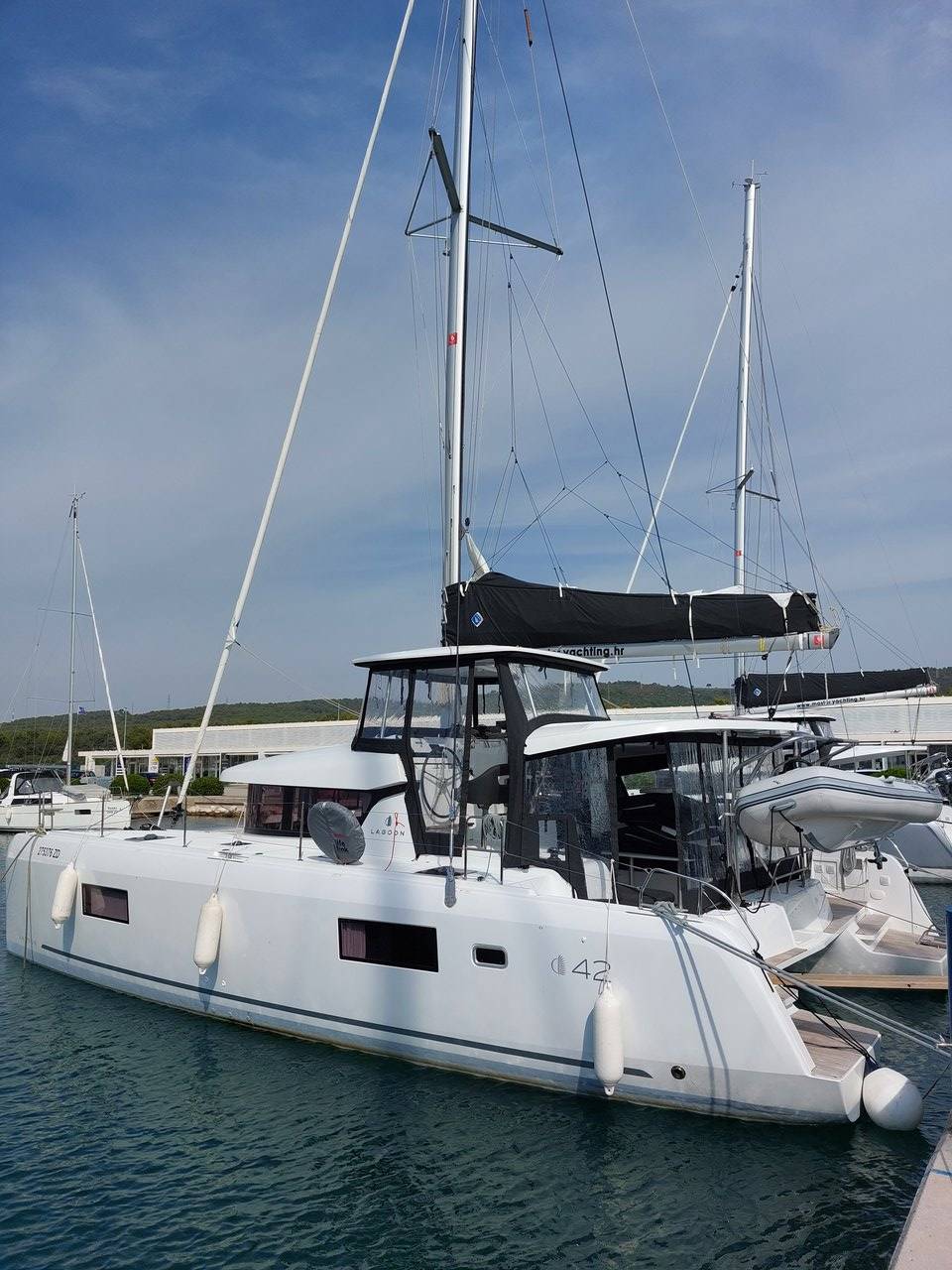 13 M² Casa Flotante ∙ 4 Habitaciones ∙ 8 Huéspedes - Zadar