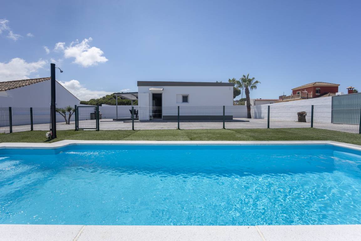 115 M² House ∙ 3 Bedrooms ∙ 6 Guests - San Fernando, Spain