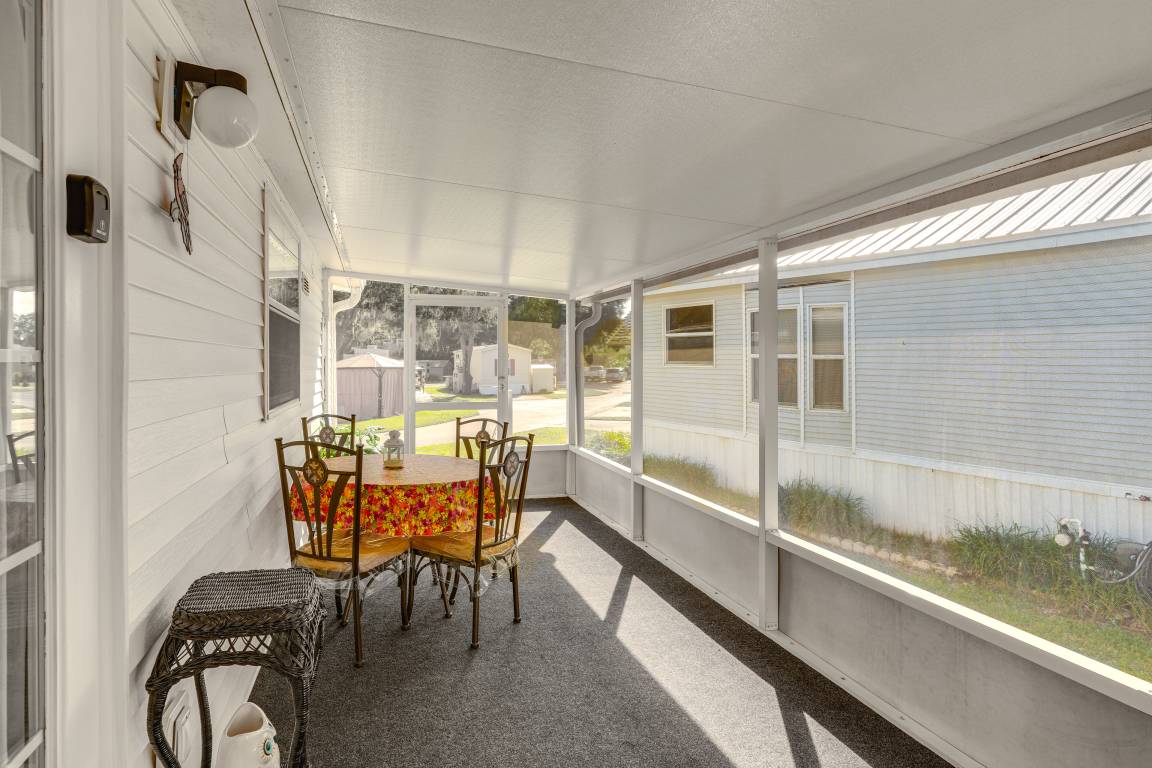 89 M² Cottage ∙ 2 Bedrooms ∙ 5 Guests - Lakeland, FL