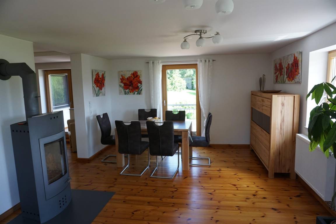 85 M² Apartment ∙ 2 Bedrooms ∙ 4 Guests - Poppenhausen