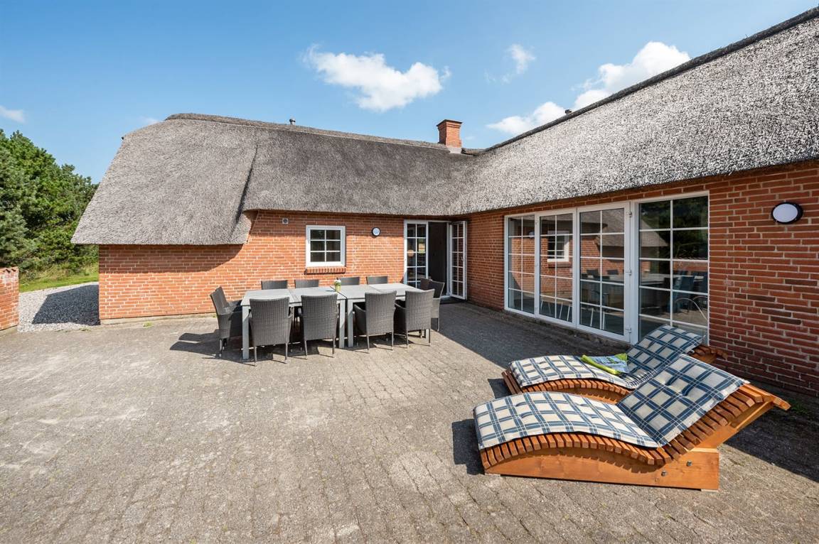 212 M² Ferienhaus ∙ 6 Schlafzimmer ∙ 12 Gäste - Ulfborg