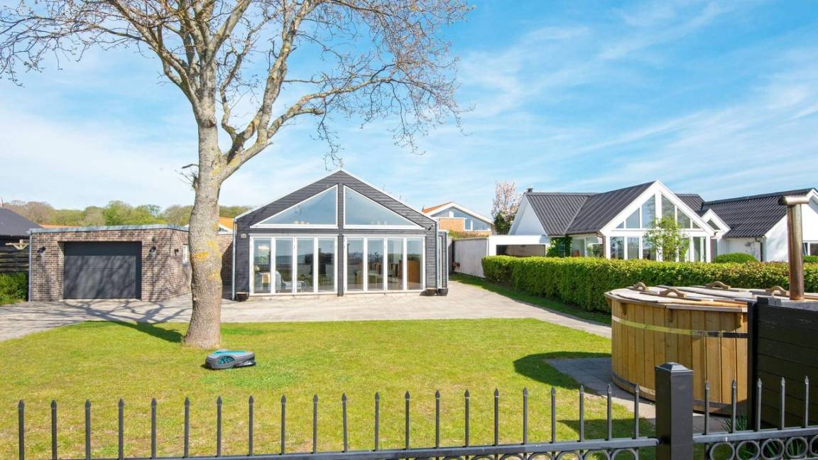 115 M² Casa ∙ 3 Habitaciones ∙ 8 Huéspedes - Hou