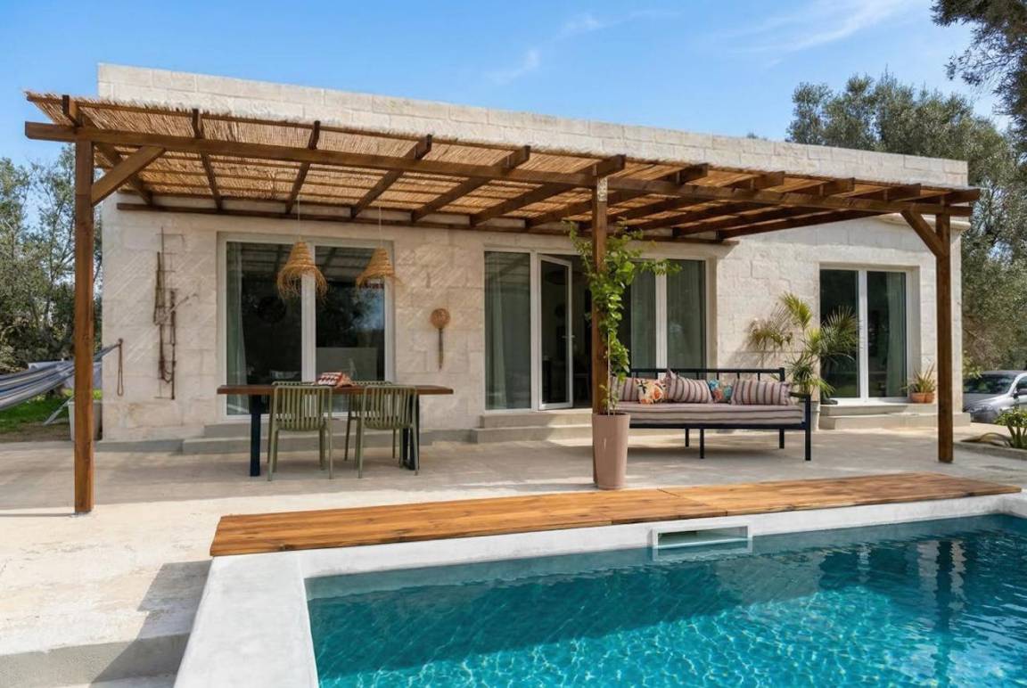 110 M² House ∙ 3 Bedrooms ∙ 8 Guests - Oria