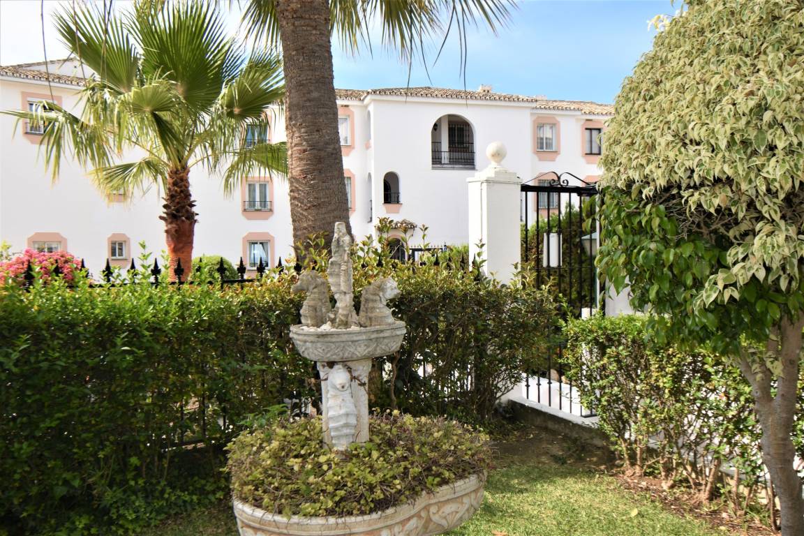 54 M² Apartamento ∙ 1 Habitación ∙ 4 Huéspedes - Calahonda