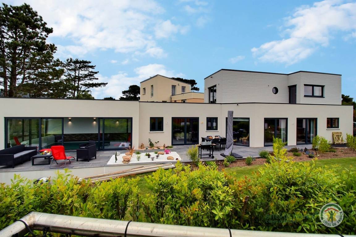 155 M² Gîte ∙ 3 Chambres ∙ 6 Personnes - Trébeurden