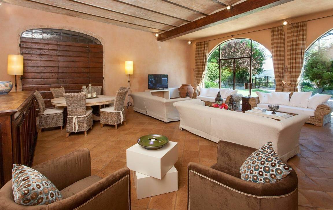 900 M² Villa ∙ 10 Chambres ∙ 20 Personnes - Gubbio