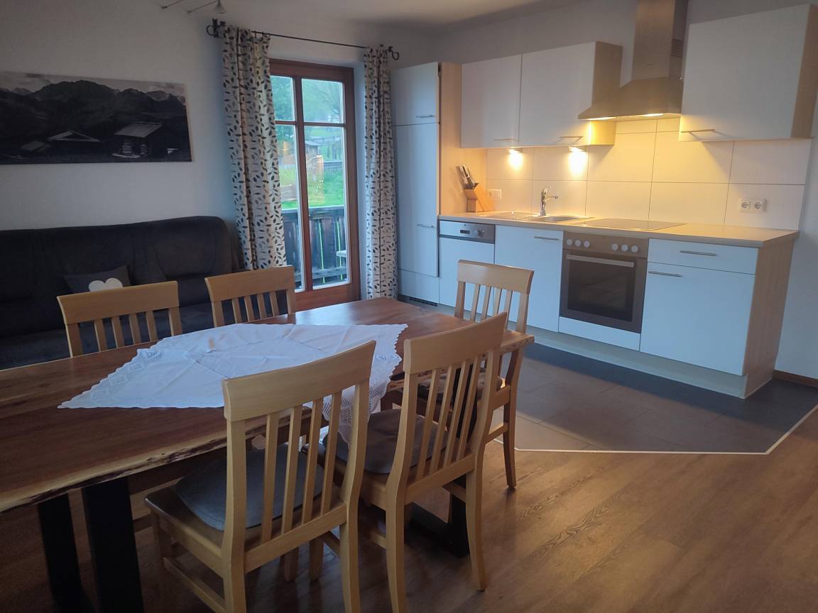 75 M² Apartment ∙ 2 Bedrooms ∙ 5 Guests - Obertilliach