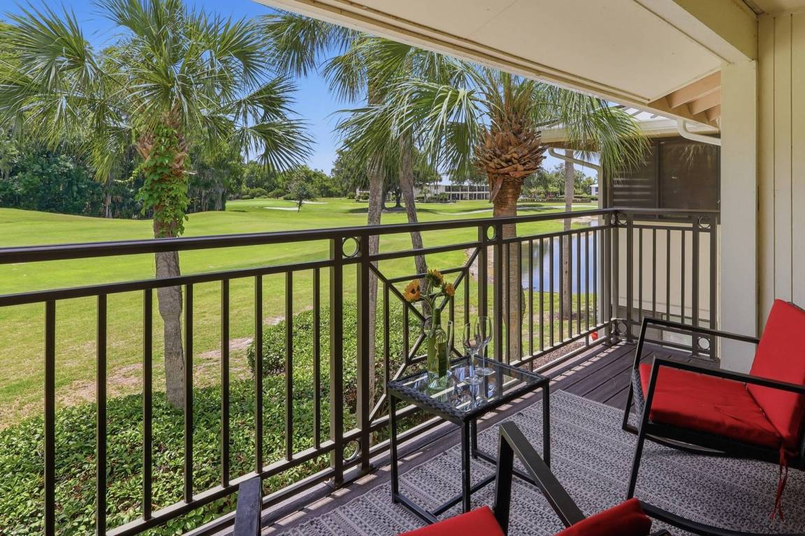 102 M² Condo ∙ 2 Bedrooms ∙ 4 Guests - Wesley Chapel, FL