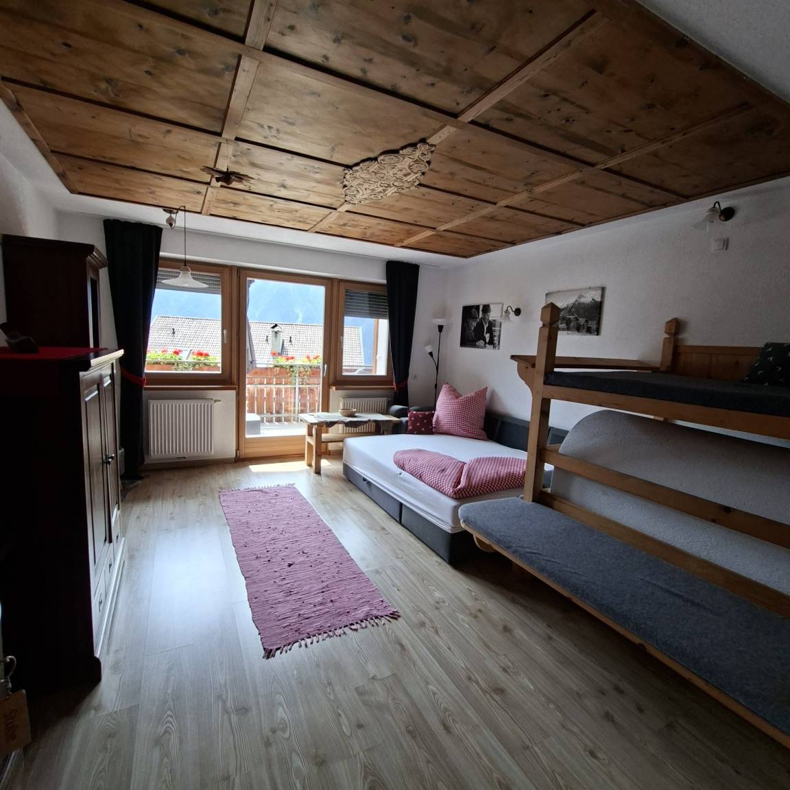 135 M² Ferienhaus ∙ 3 Schlafzimmer ∙ 8 Gäste - Sand in Taufers