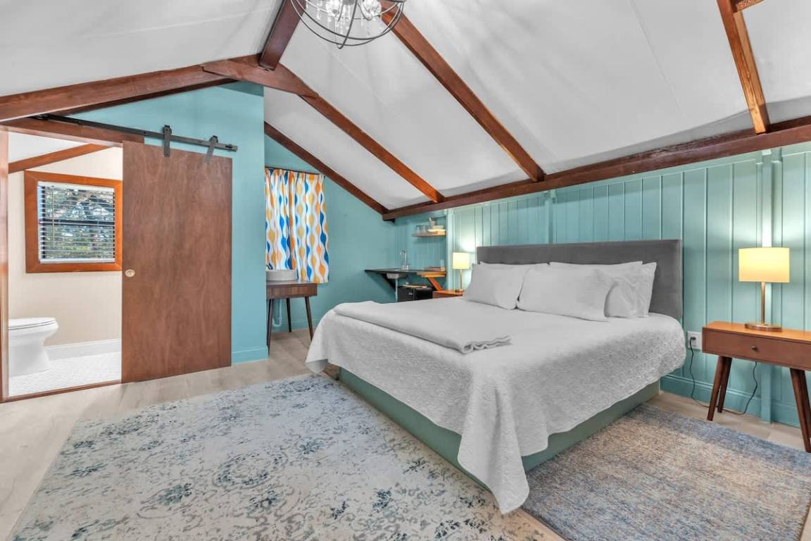 House ∙ 1 Bedroom ∙ 2 Guests - Grape Creek Vineyards, Fredericksburg