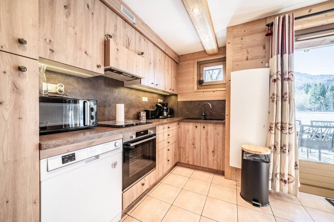 80 M² Chalet ∙ 4 Bedrooms ∙ 10 Guests - Verchaix