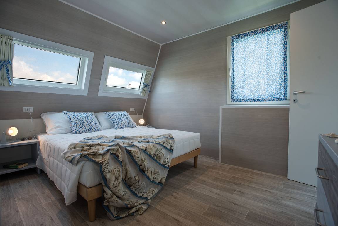 65 M² Chalet ∙ 2 Chambres ∙ 2 Personnes - Lignano Riviera