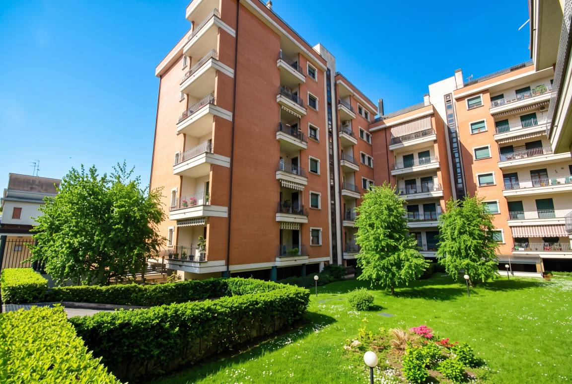 80 M² Appartamento Vacanza ∙ 2 Camere Da Letto ∙ 3 Ospiti - Vercelli