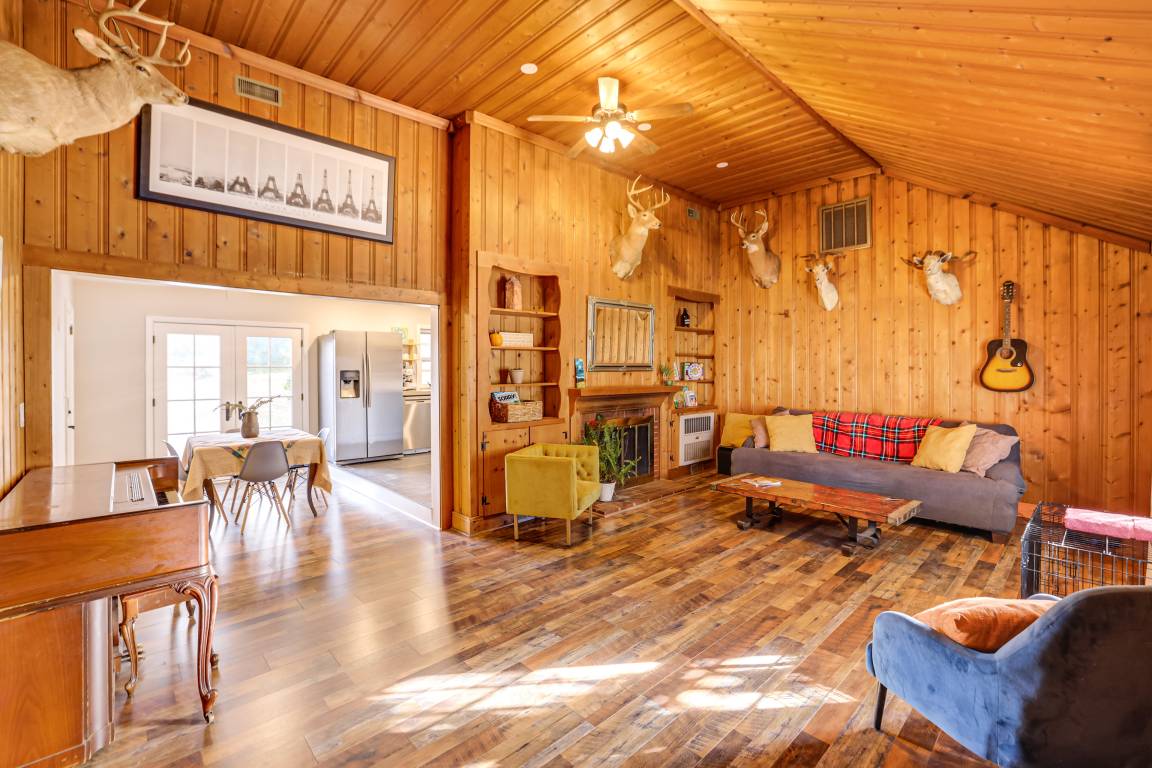 175 M² House ∙ 3 Bedrooms ∙ 5 Guests - Travelers Rest, SC