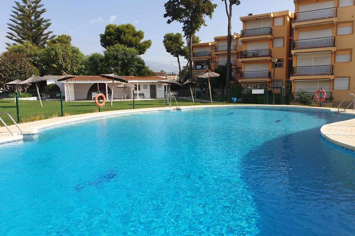 90 M² Apartment ∙ 3 Bedrooms ∙ 8 Guests - Estepona