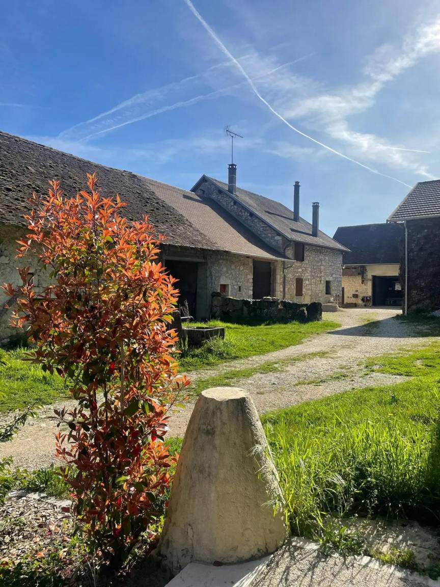 100 M² Cottage ∙ 3 Chambres ∙ 8 Personnes - Morestel