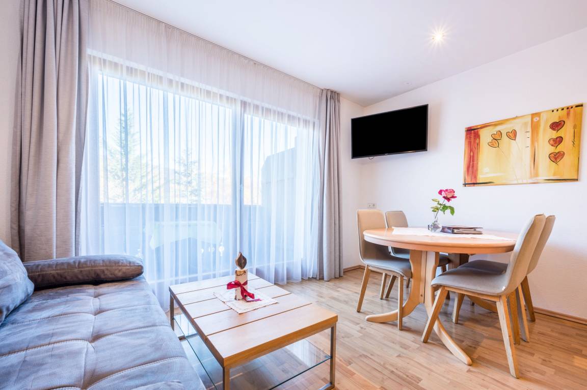 60 M² Apartment ∙ 2 Bedrooms ∙ 5 Guests - Brixen