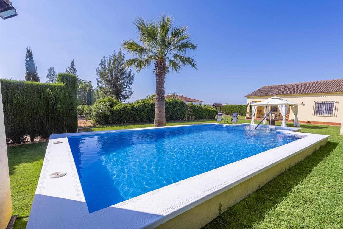 100 M² Casa ∙ 2 Habitaciones ∙ 4 Huéspedes - La Puebla de Cazalla