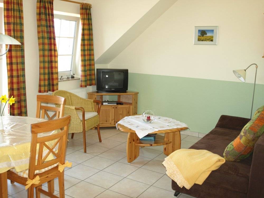 40 M² Ferienwohnung ∙ 1 Schlafzimmer ∙ 4 Gäste - Ostsee