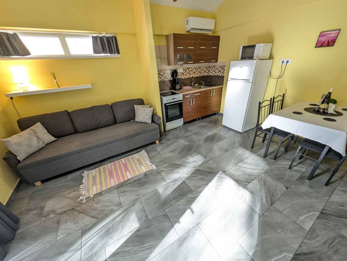 34 M² Casa ∙ 1 Camera Da Letto ∙ 4 Ospiti - Siófok