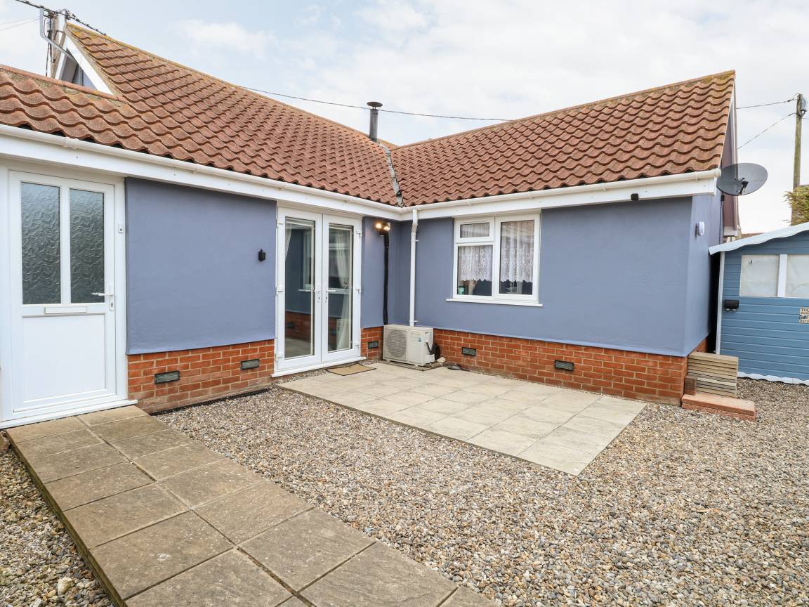 Cottage ∙ 1 Bedroom ∙ 2 Guests - Winterton-on-Sea