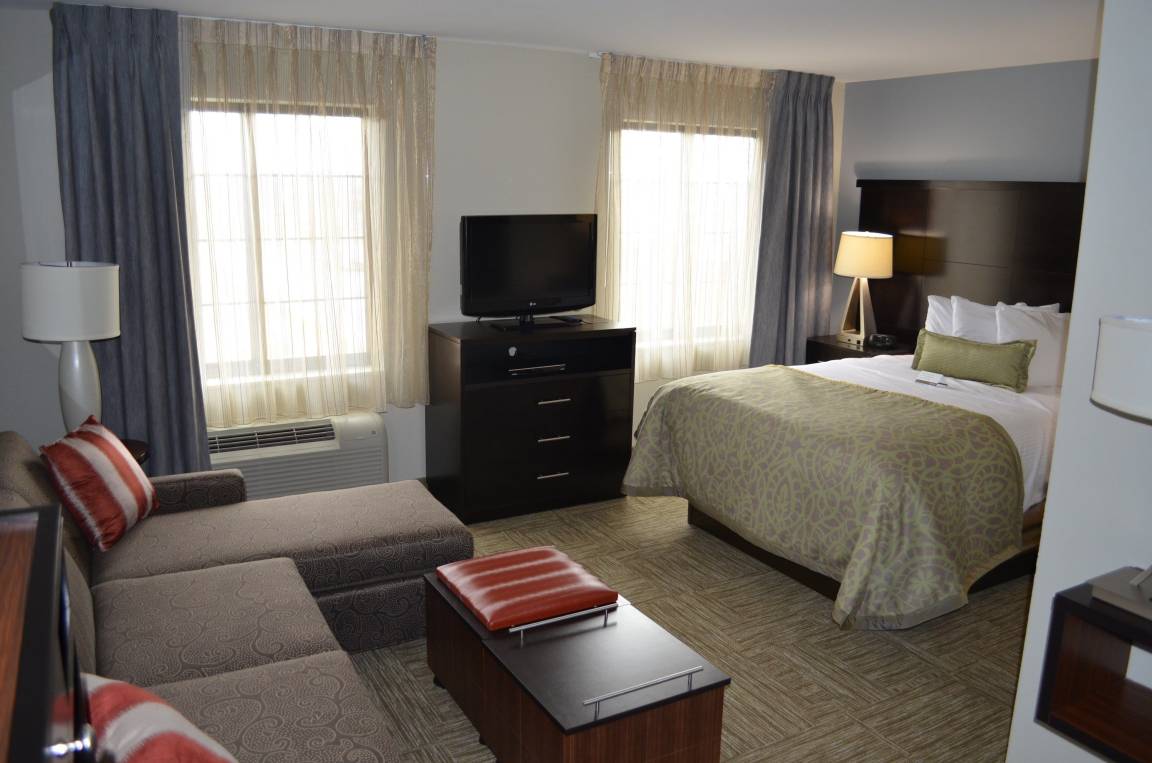 Studio Flat ∙ 1 Bedroom ∙ 2 Guests - Bowling Green, KY