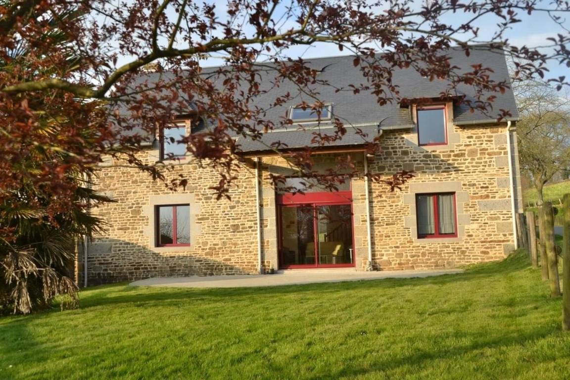 142 M² Gîte ∙ 5 Chambres ∙ 11 Personnes - Basse-Normandie