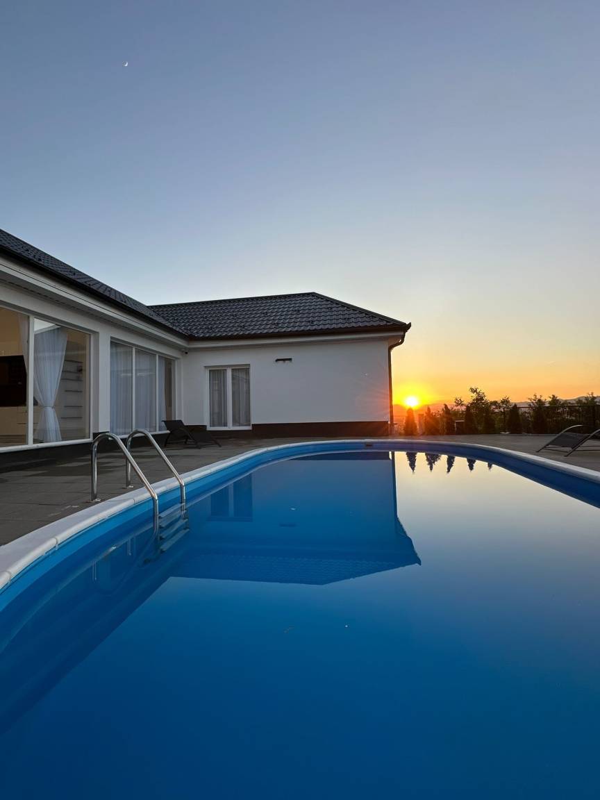 180 M² Villa ∙ 4 Camere Da Letto ∙ 10 Ospiti - Sarajevo