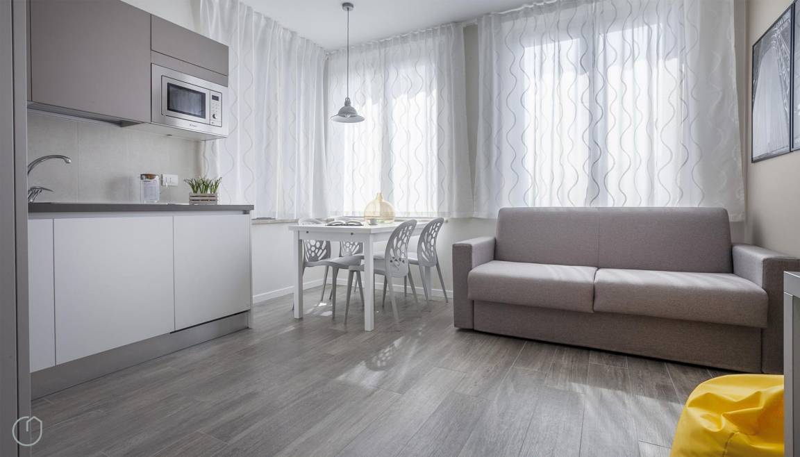 46 M² Apartment ∙ 4 Guests - Milano Cadorna Station