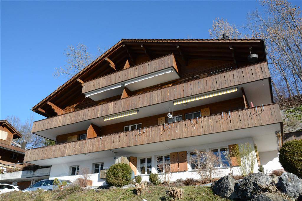 120 M² Apartment ∙ 2 Bedrooms ∙ 6 Guests - Zweisimmen