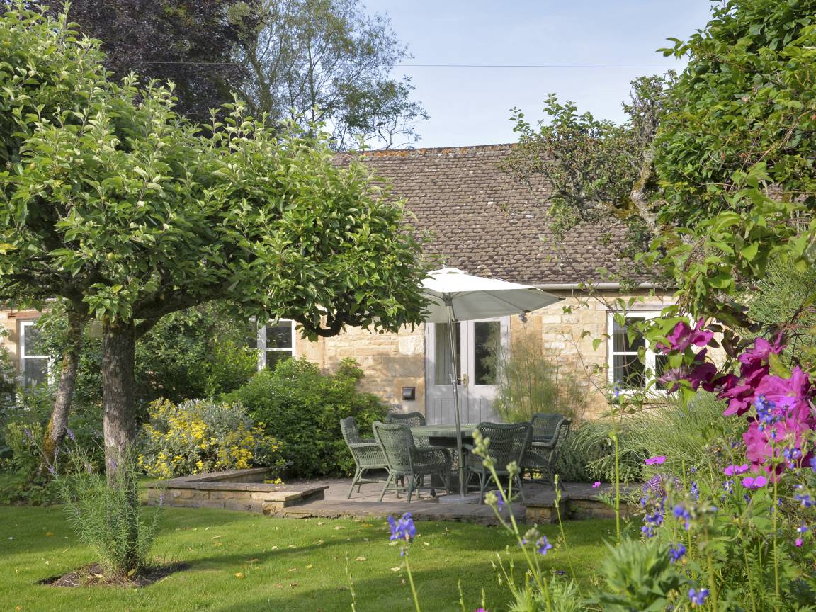 Cottage ∙ 3 Bedrooms ∙ 6 Guests - Warwickshire