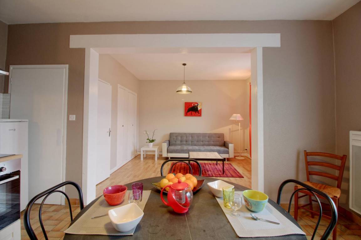 63 M² Mökki ∙ 1 Makuuhuone ∙ 2 Vierasta - Argelès-Gazost