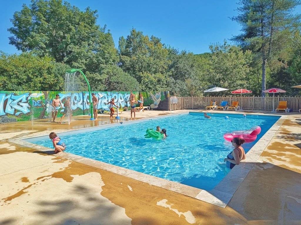 24 M² Mobil-home ∙ 2 Chambres ∙ 4 Personnes - Dordogne
