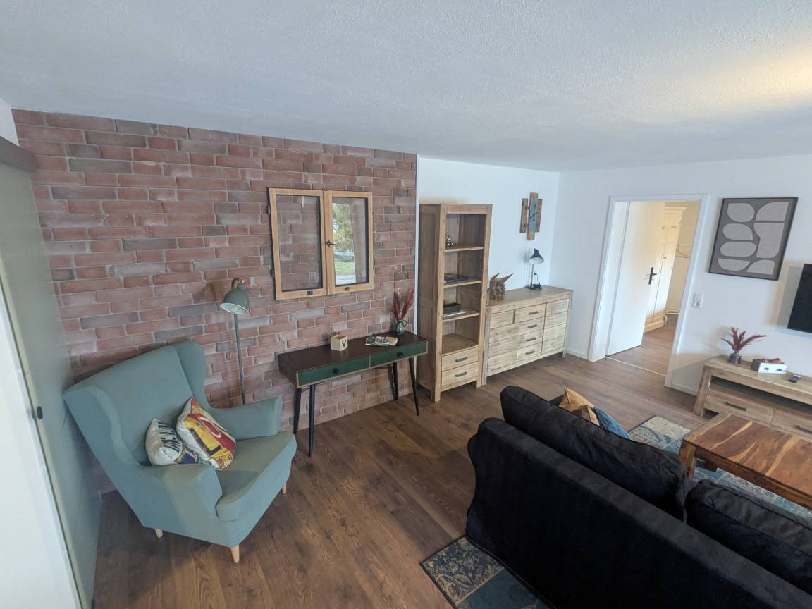 65 M² Ferienwohnung ∙ 1 Schlafzimmer ∙ 4 Gäste - Titisee-Neustadt